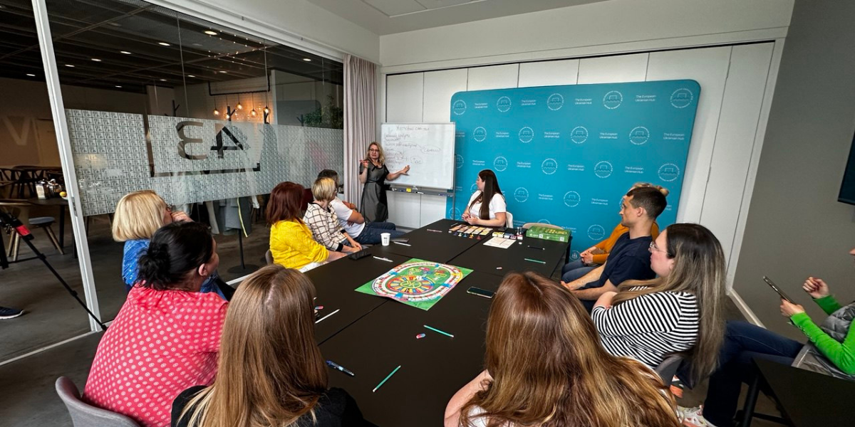 Educational Board Game-Simulator on Financial Literacy and ...